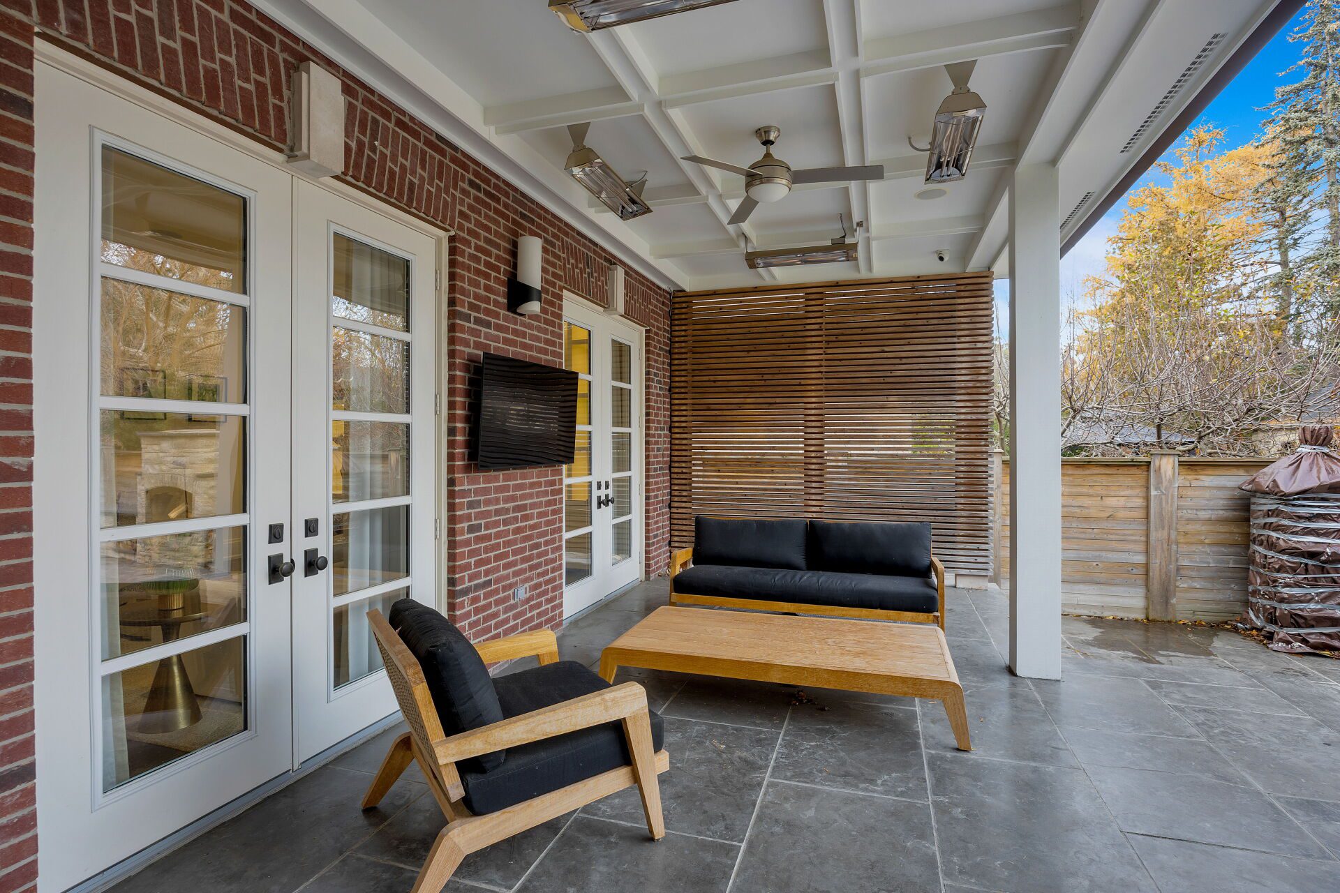 49 Edgevalley Drive - Ana Santos | Harvey Kalles Real Estate