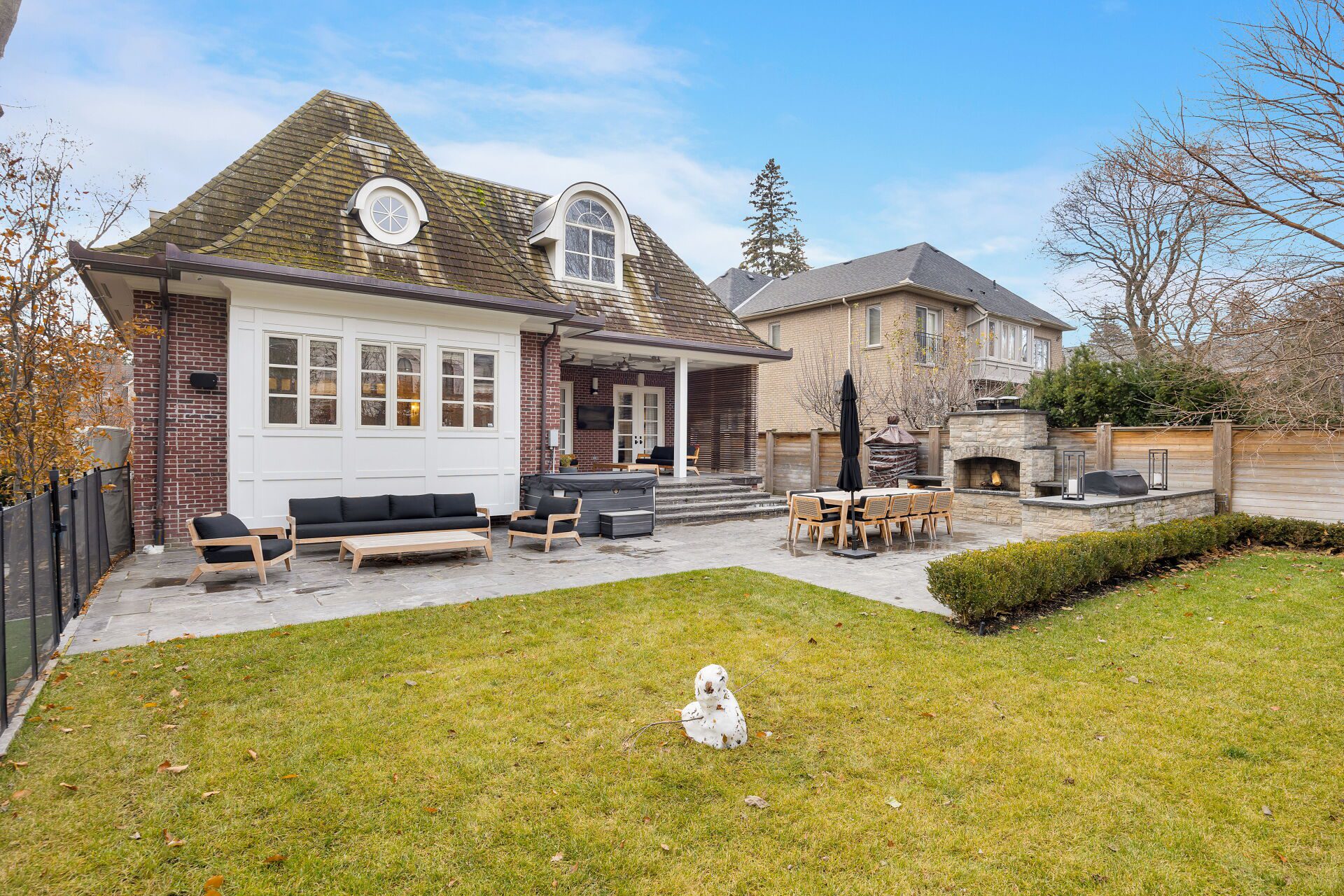 49 Edgevalley Drive - Ana Santos | Harvey Kalles Real Estate